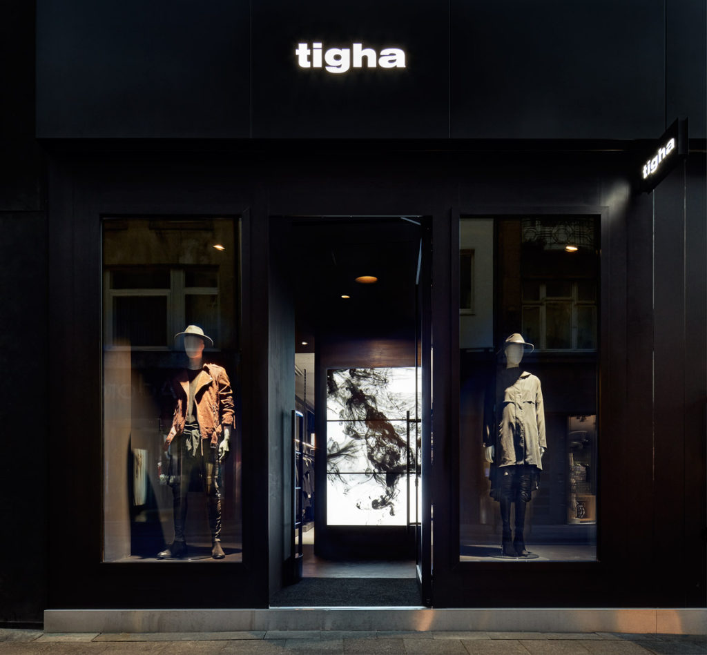 tigha store, Cologne – Photography Eduardo Perez Frankfurt +49 173 6700544
